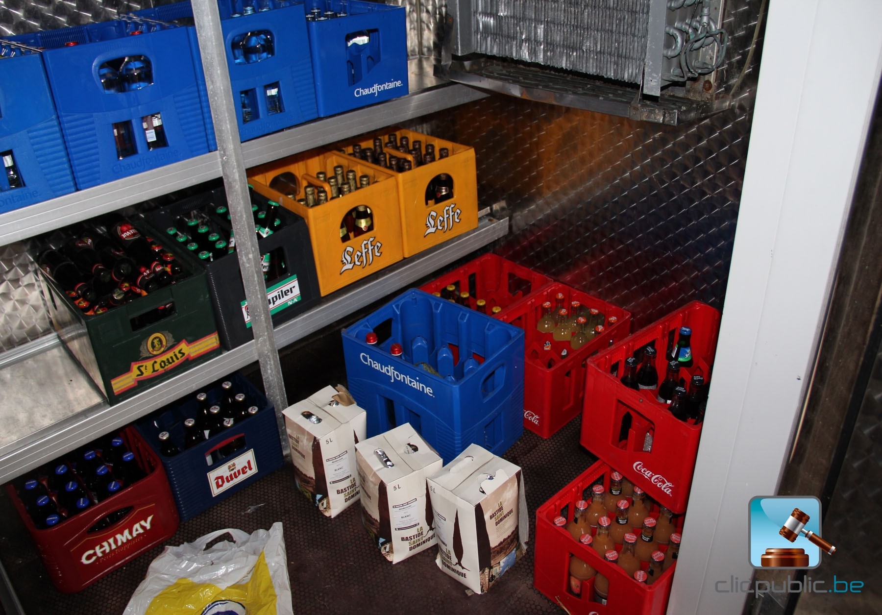 Lot de casiers de boisson - Clicpublic.be, les ventes publiques en 1 clic.