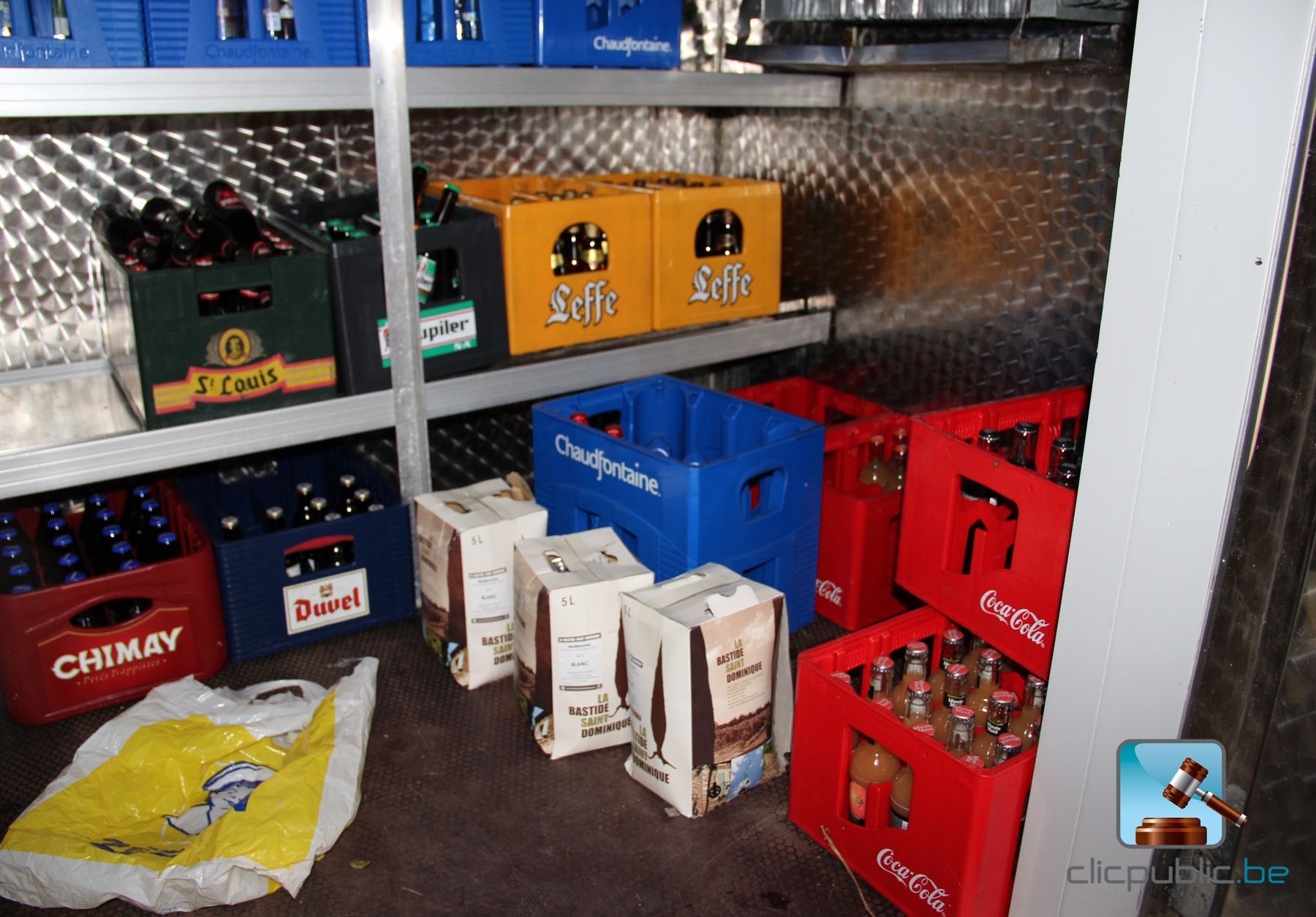 Lot de casiers de boisson - Clicpublic.be, les ventes publiques en 1 clic.