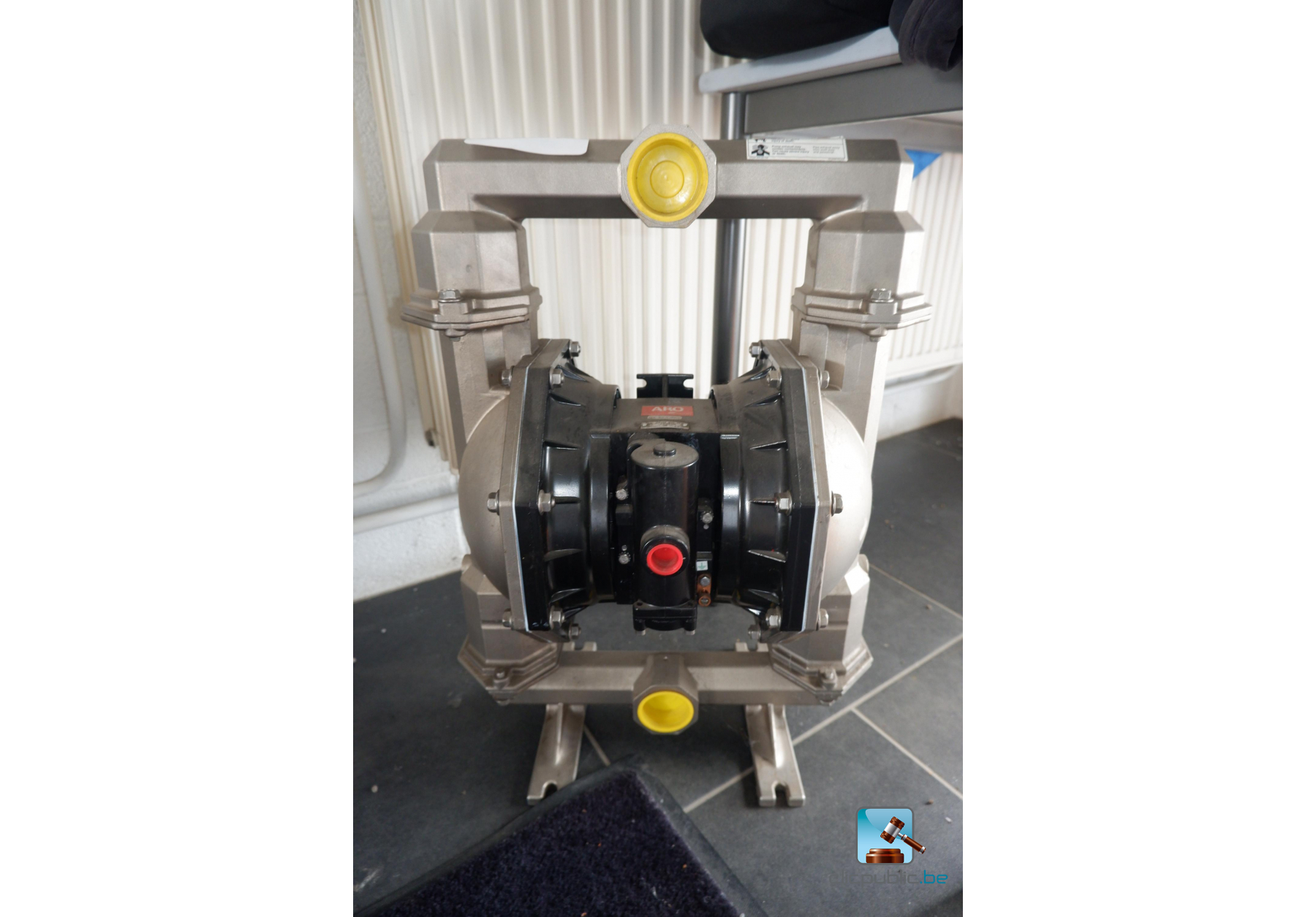Diaphragma-Pumpe - Clicpublic.lu, öffentliche Auktionen mit 1 Klick.
