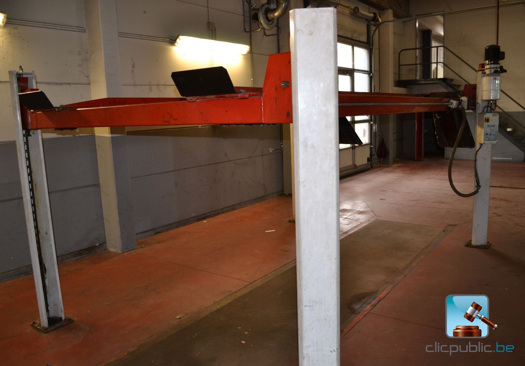 Car lift repair ramp 4 columns ISTOBAL 1996 (ref. 7) - Clicpublic.be ...