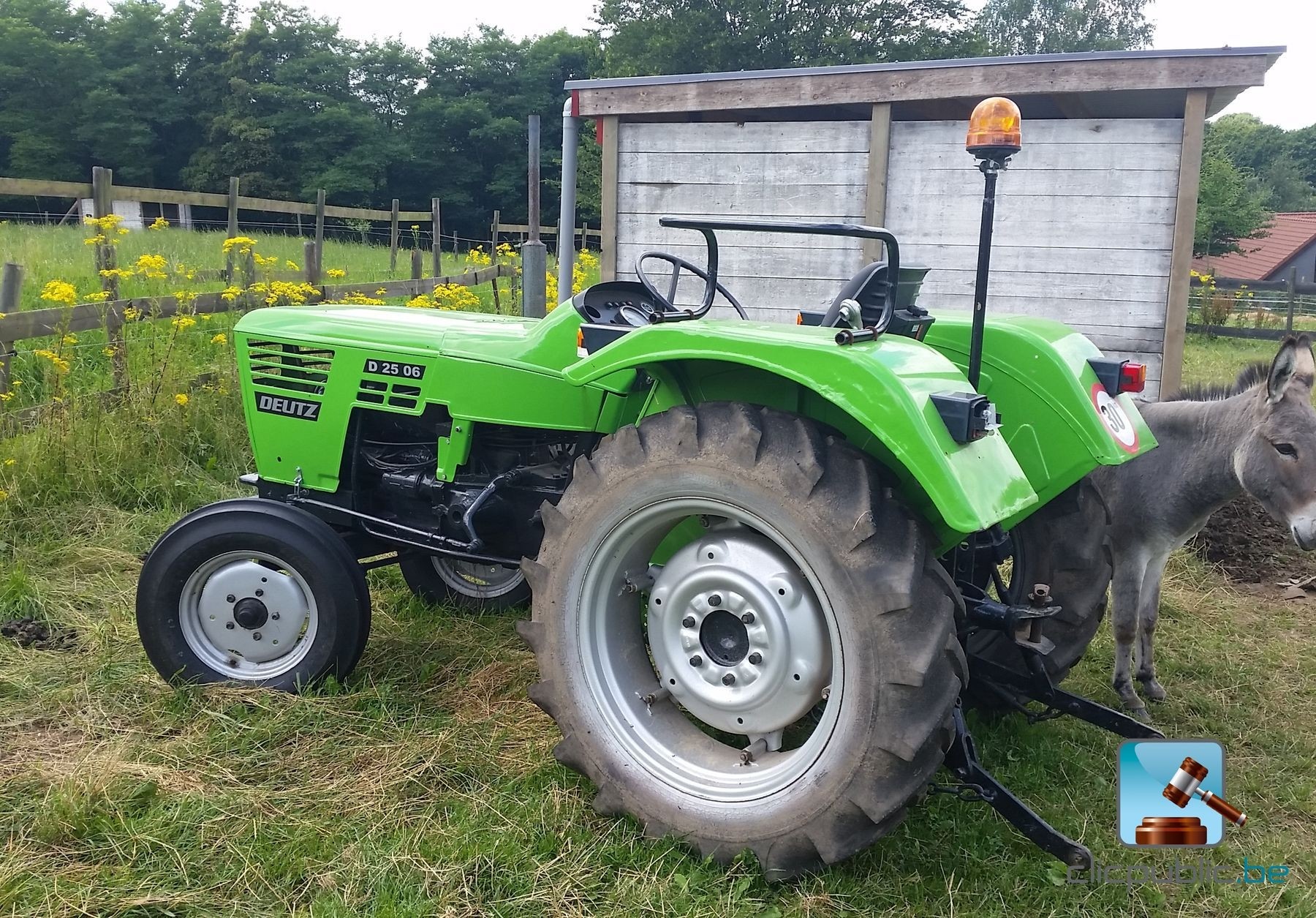 Tracteur DEUTZ-FAHR D2506 (ref. 1) - Clicpublic.lu, les ventes ...