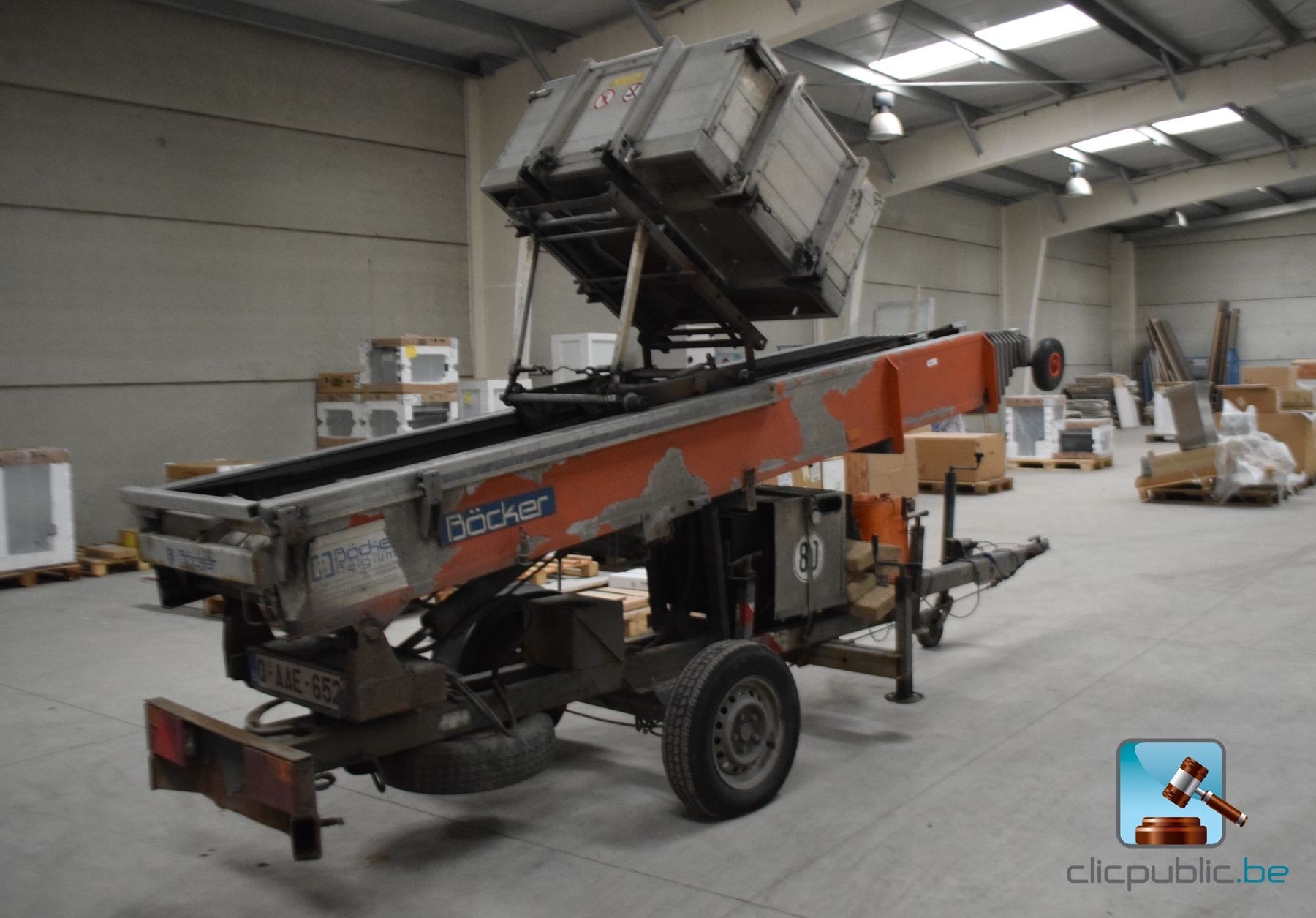 Inclined Lifts BOCKER (ref. 100) - Clicpublic.be, online auctions in 1 ...