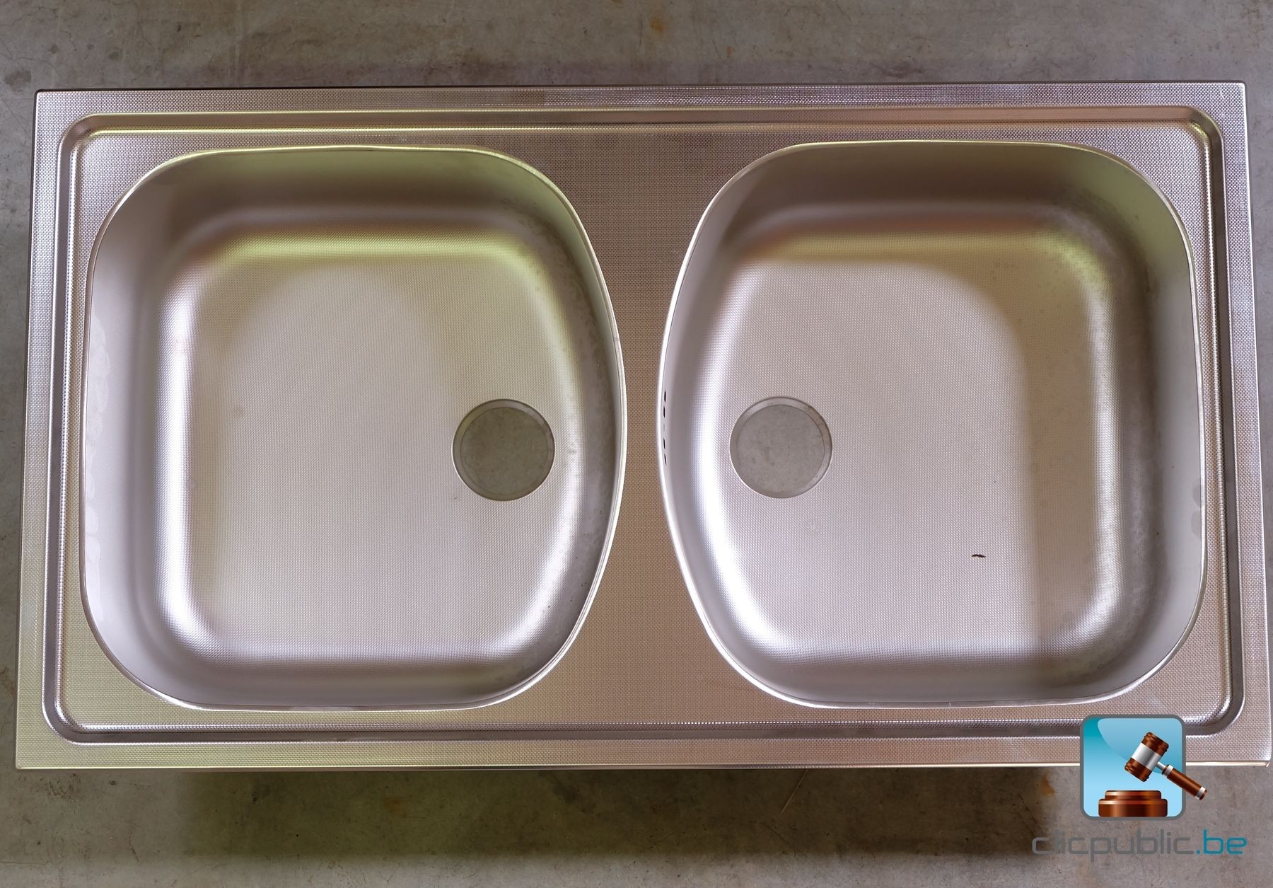 Evier double bac en inox FRANKE encastrable (ref. 5) - Clicpublic.be ...