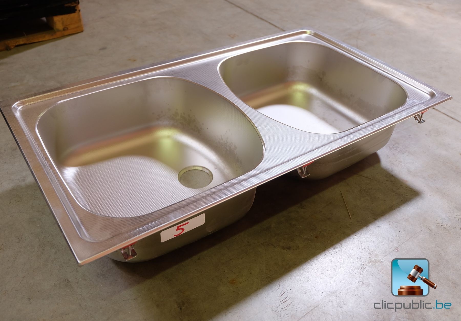 Evier double bac en inox FRANKE encastrable (ref. 5) - Clicpublic.be ...