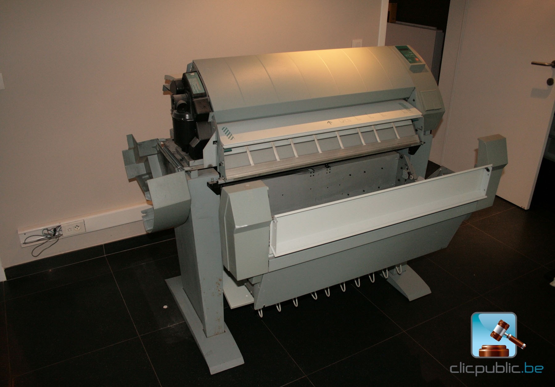 Laser printer OCE 9400 II - A0 - Clicpublic.lu, online auctions in 1 click.