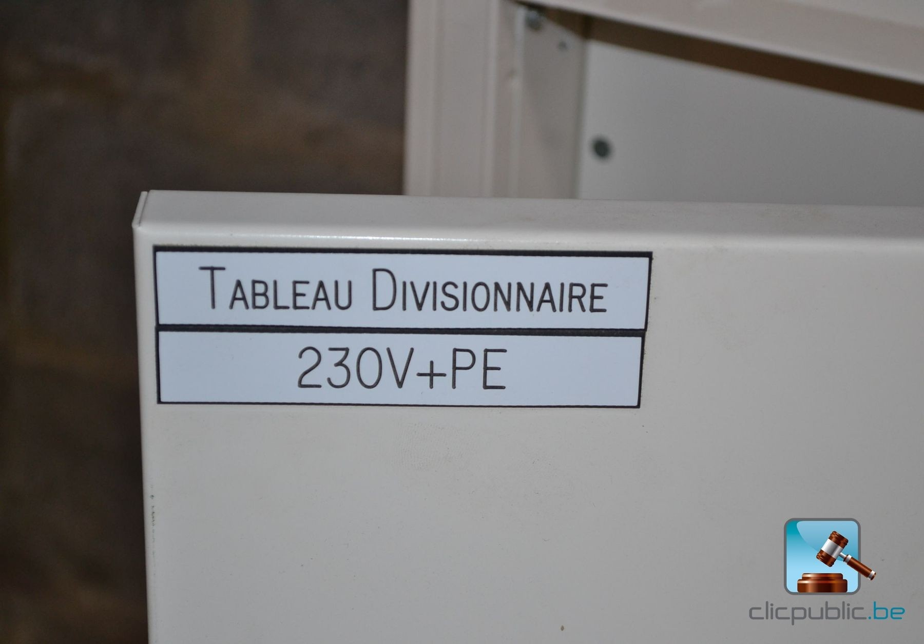 Tableau divisionnaire complet MERLIN GERIN Prisma Plus IP55 ...