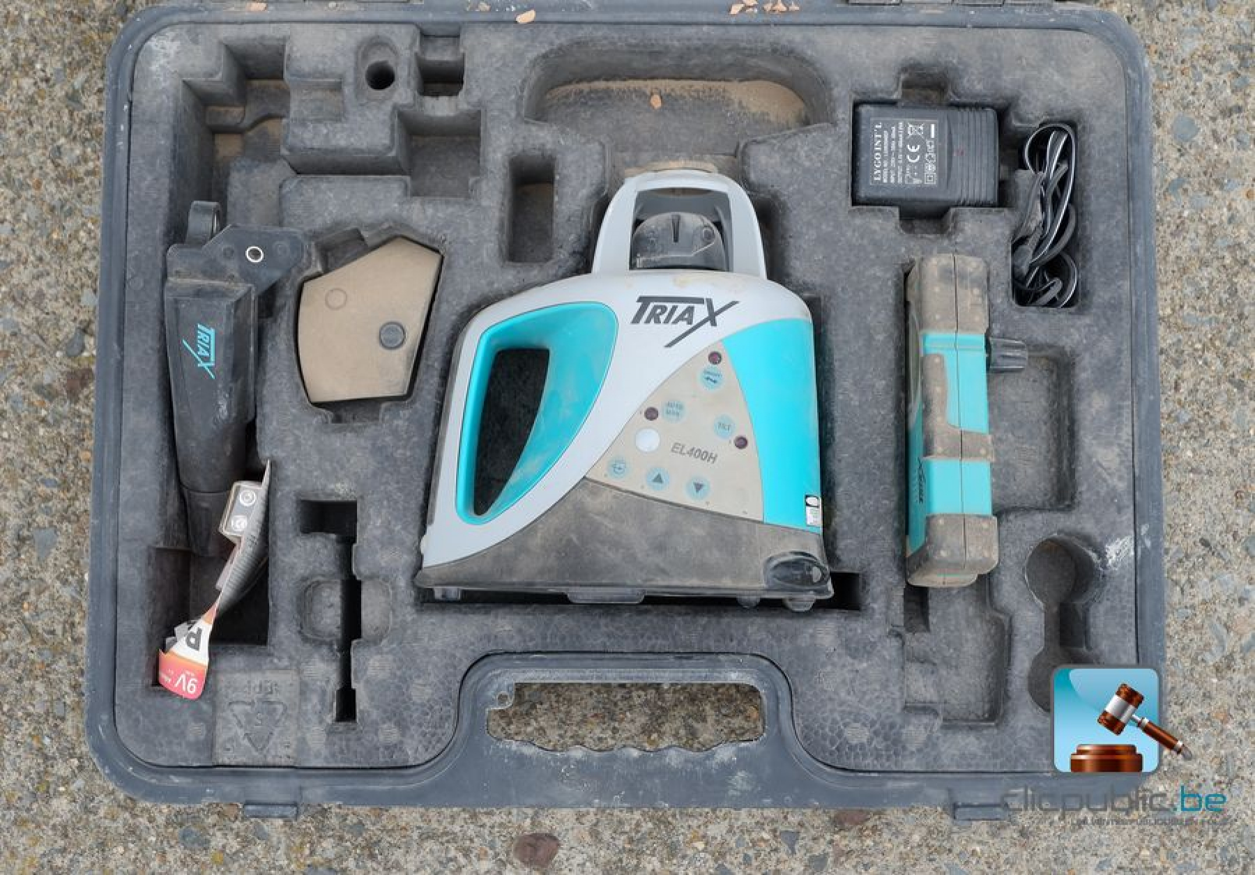 Laser de chantier sur trépied TRIAX - Clicpublic.be, les ventes ...