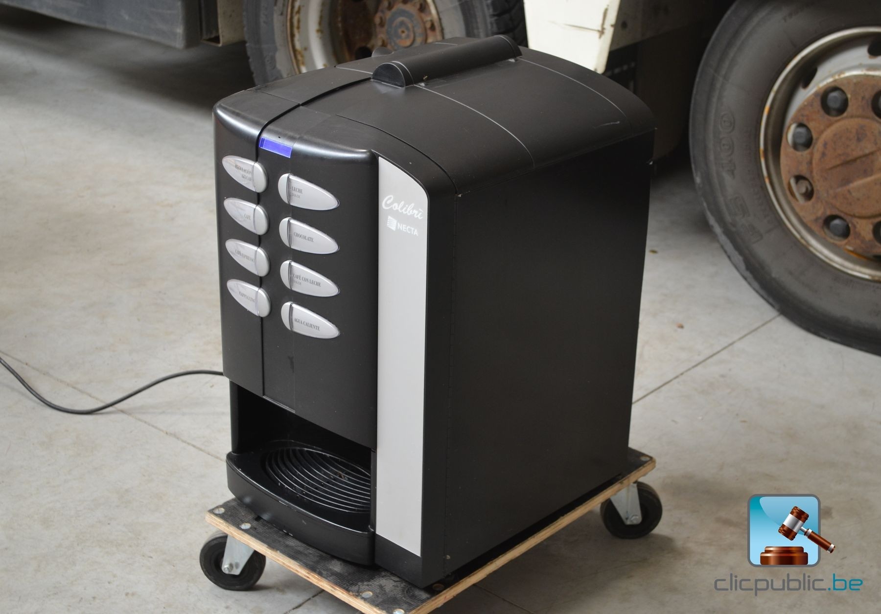 Coffee machine COLIBRI Necta - Clicpublic.lu, online auctions in 1 click.