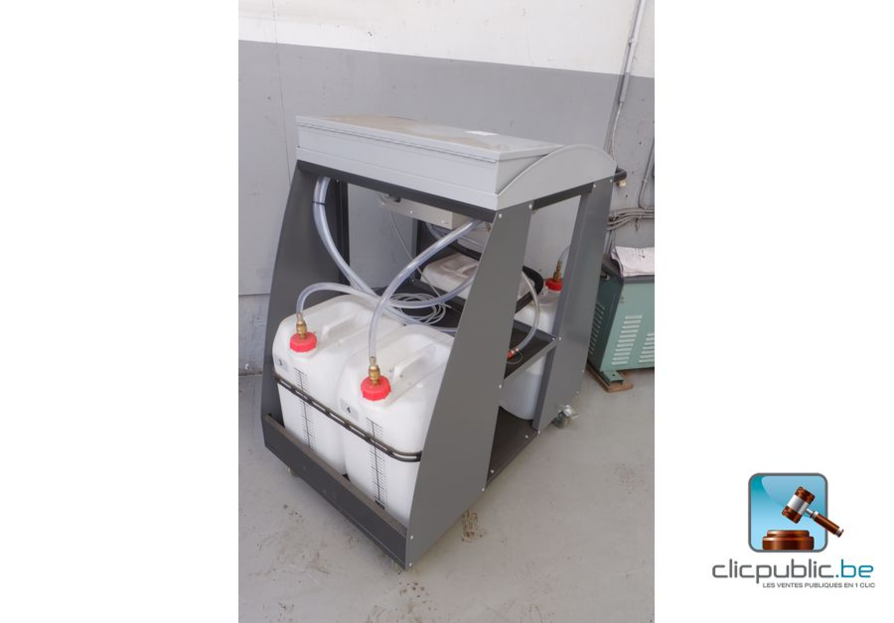 Dispositif de rinçage et de remplissage du liquide de refroidissement ...