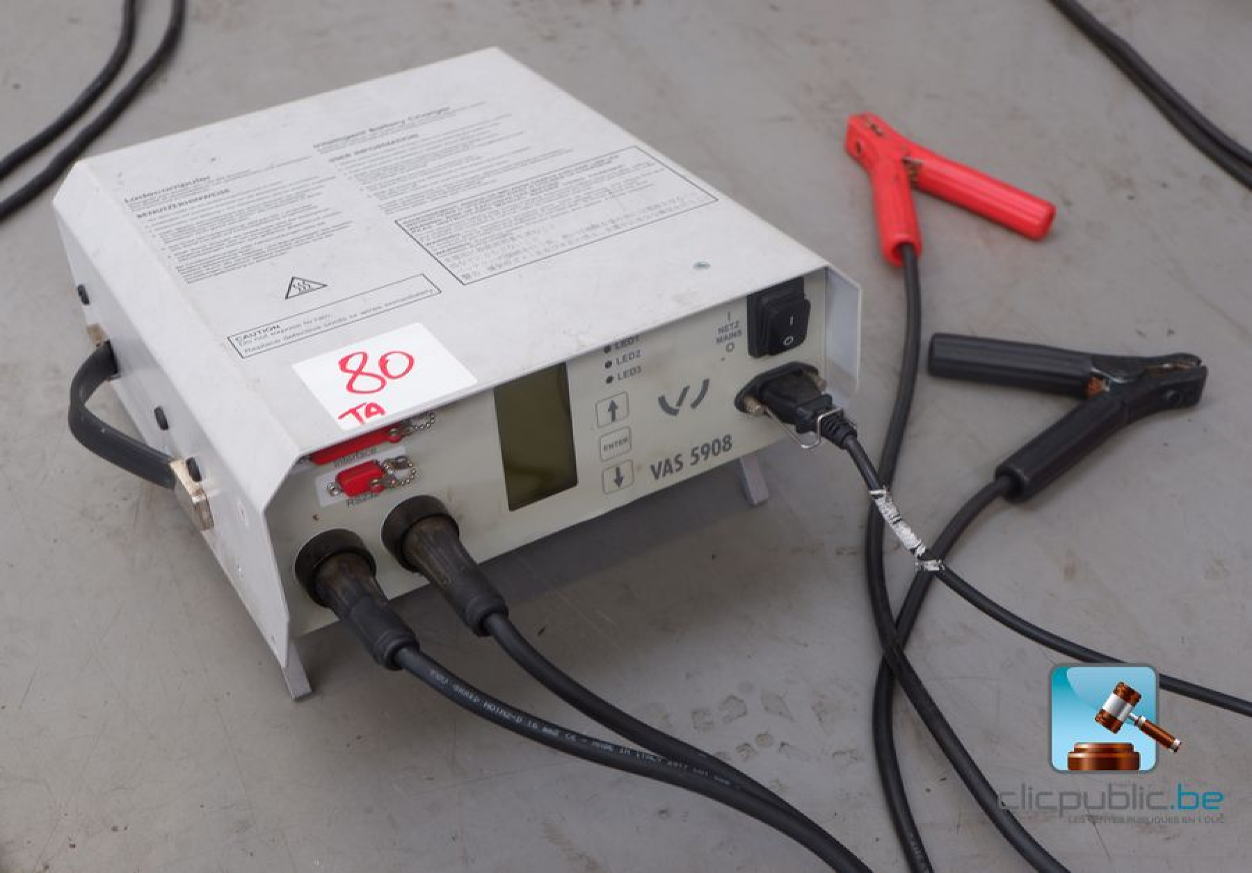 Chargeur de batterie - Clicpublic.be, les ventes publiques en 1 clic.