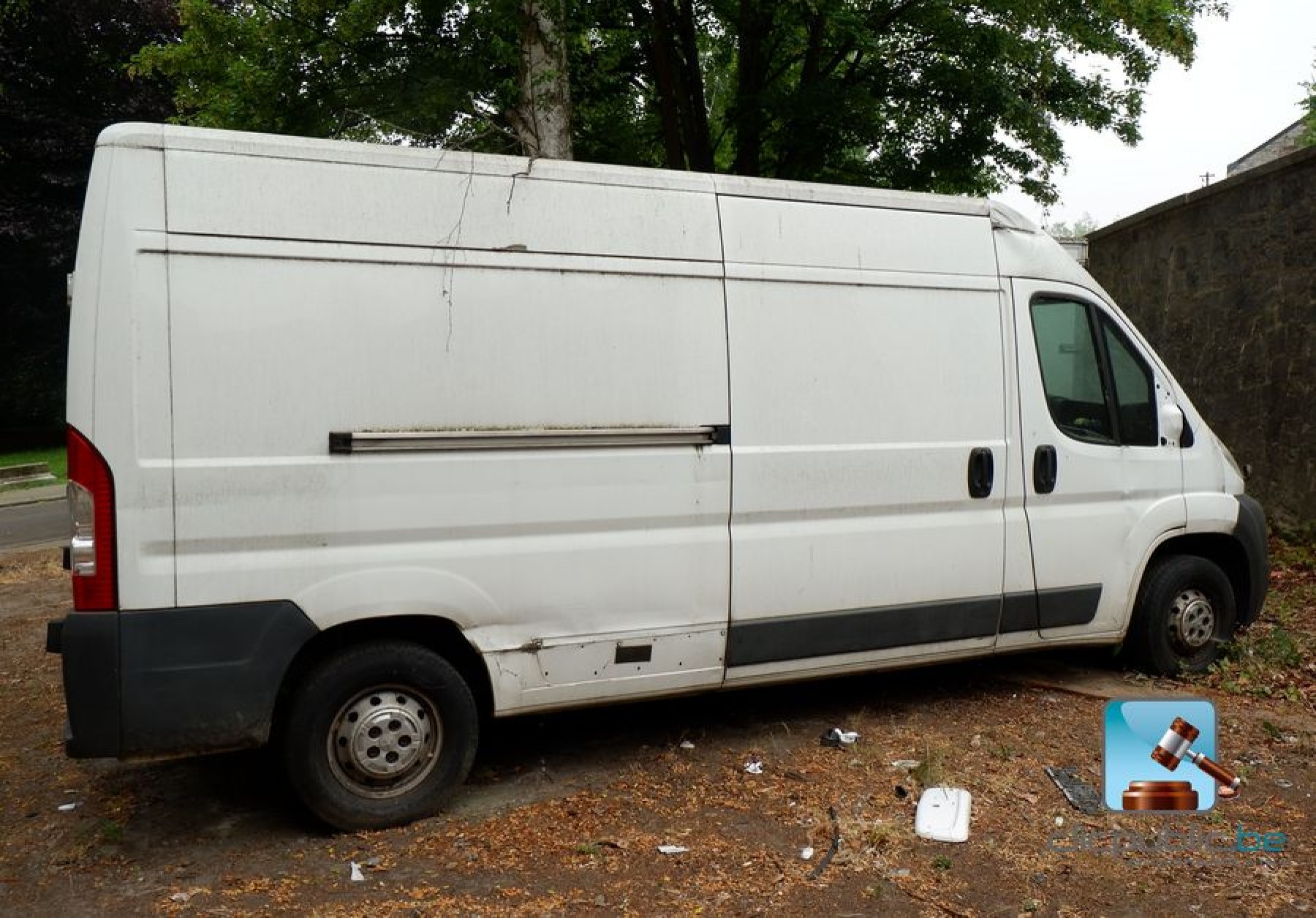 Camionette PEUGEOT - Clicpublic.lu, les ventes publiques en 1 clic.