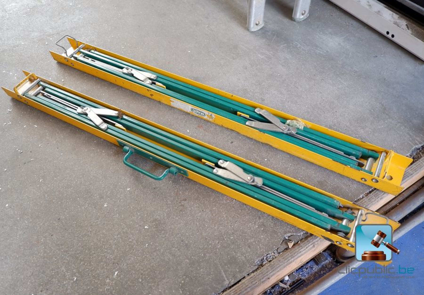 Lot d'outils MACC - Clicpublic.be, les ventes publiques en 1 clic.