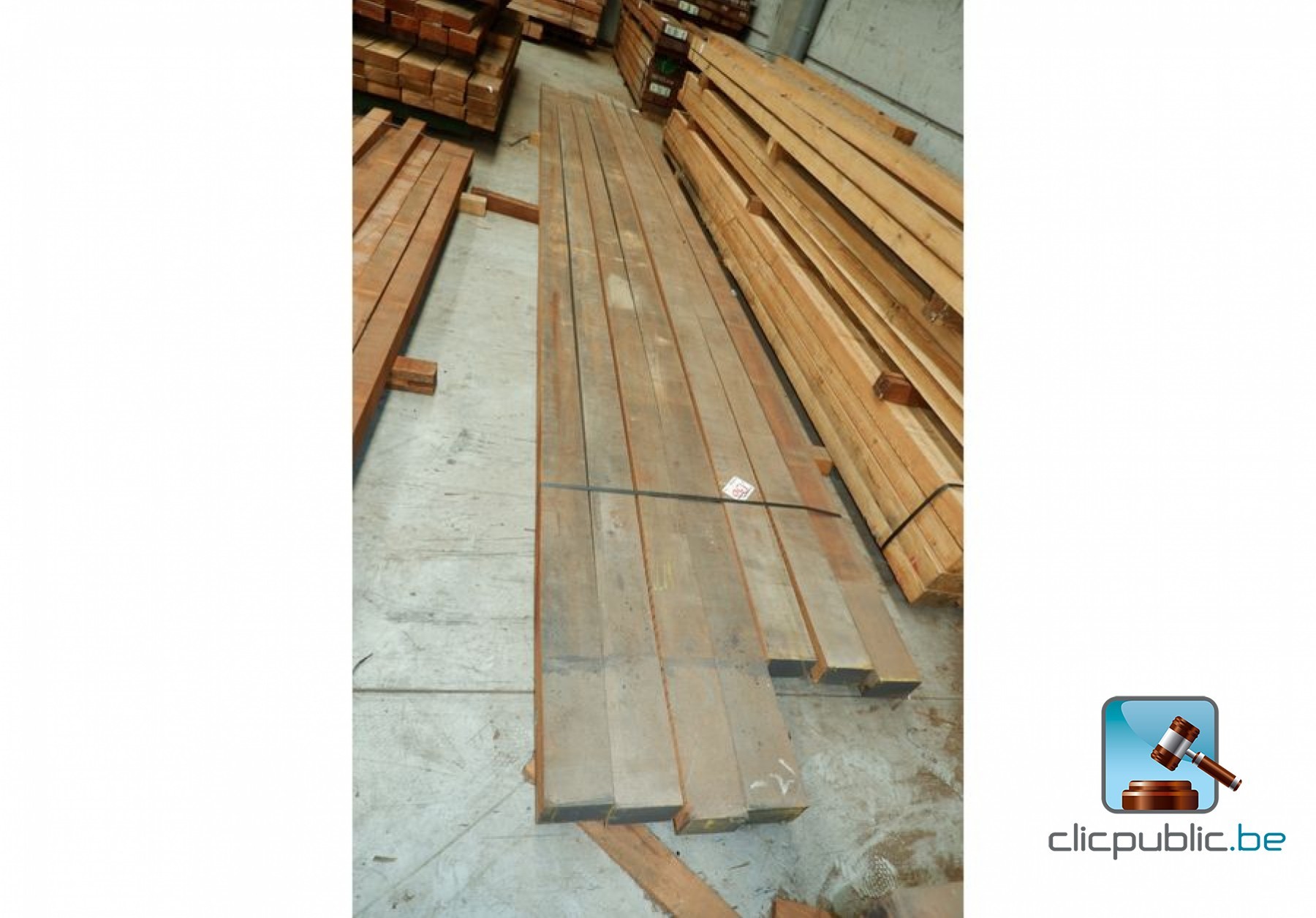 Lot de longerons - Clicpublic.be, les ventes publiques en 1 clic.