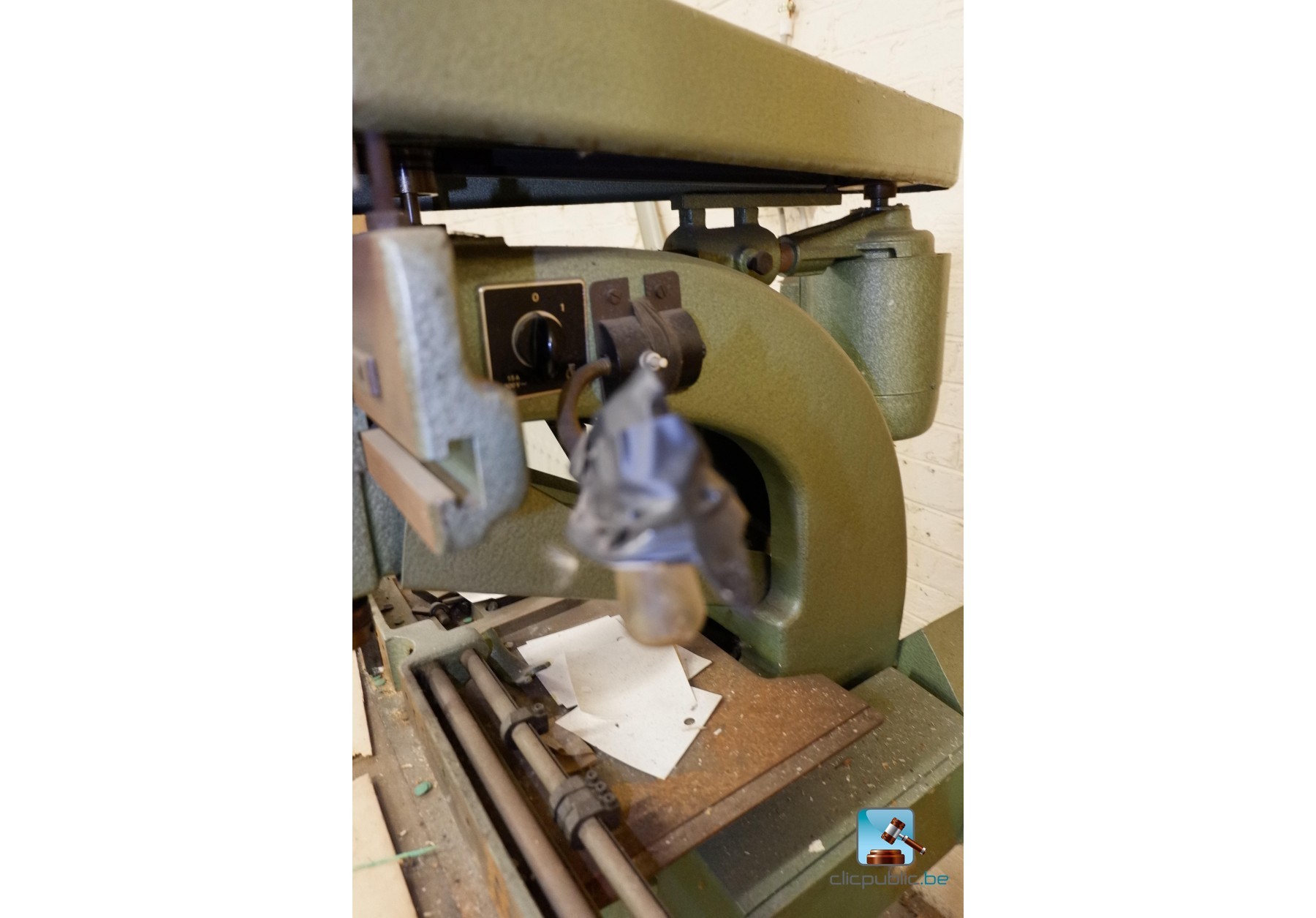 Perceuse à papier - Clicpublic.be, les ventes publiques en 1 clic.