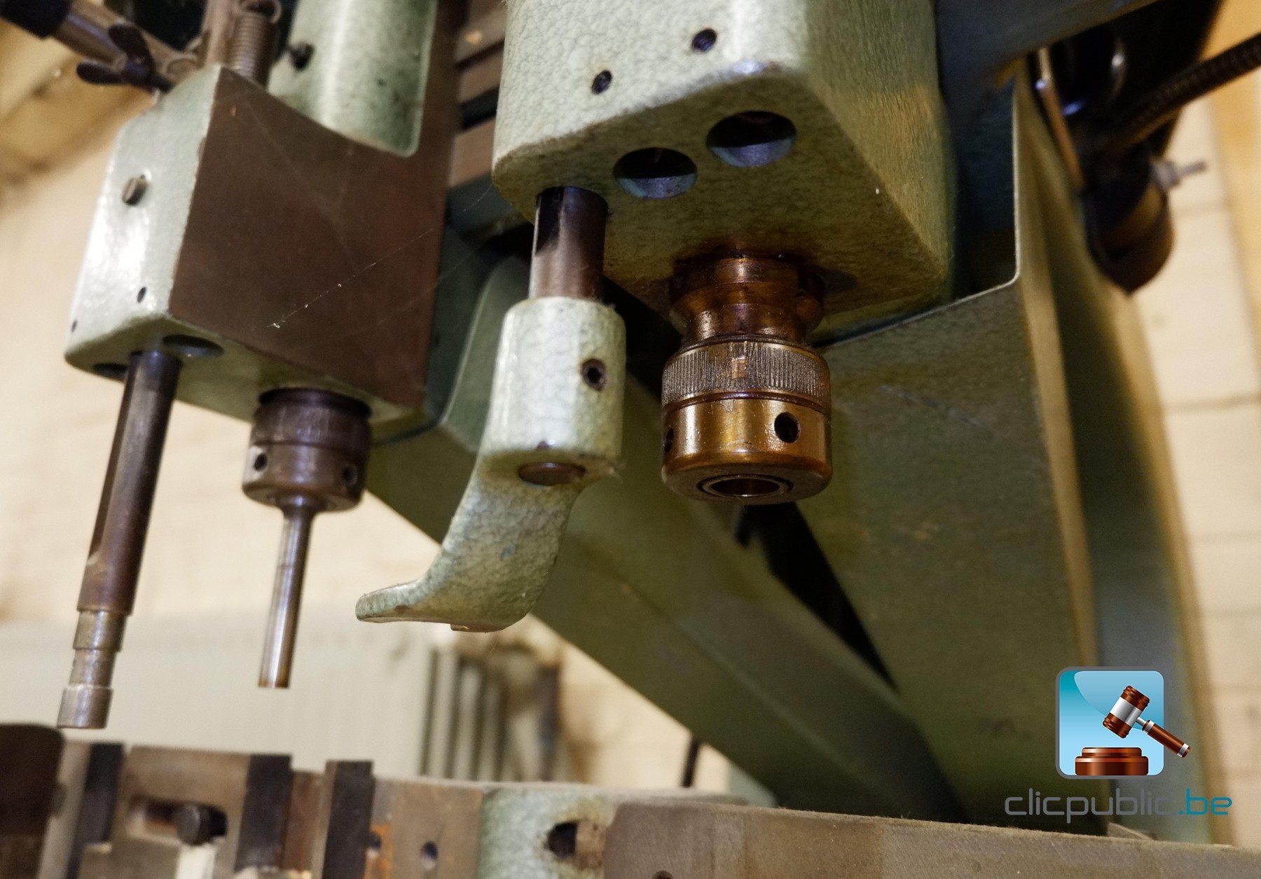 Perceuse à papier - Clicpublic.be, les ventes publiques en 1 clic.