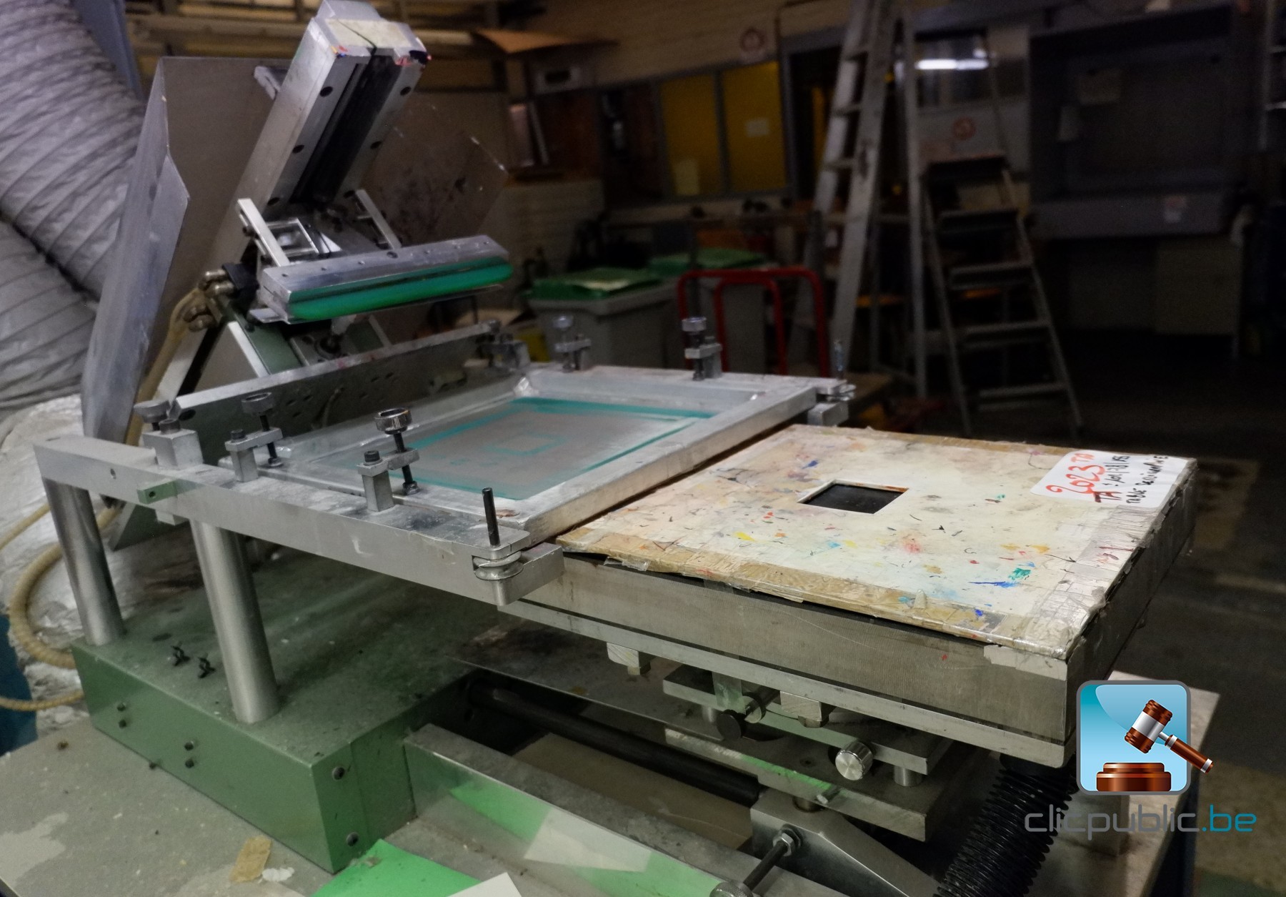 Table de sérigraphie - Clicpublic.lu, les ventes publiques en 1 clic.