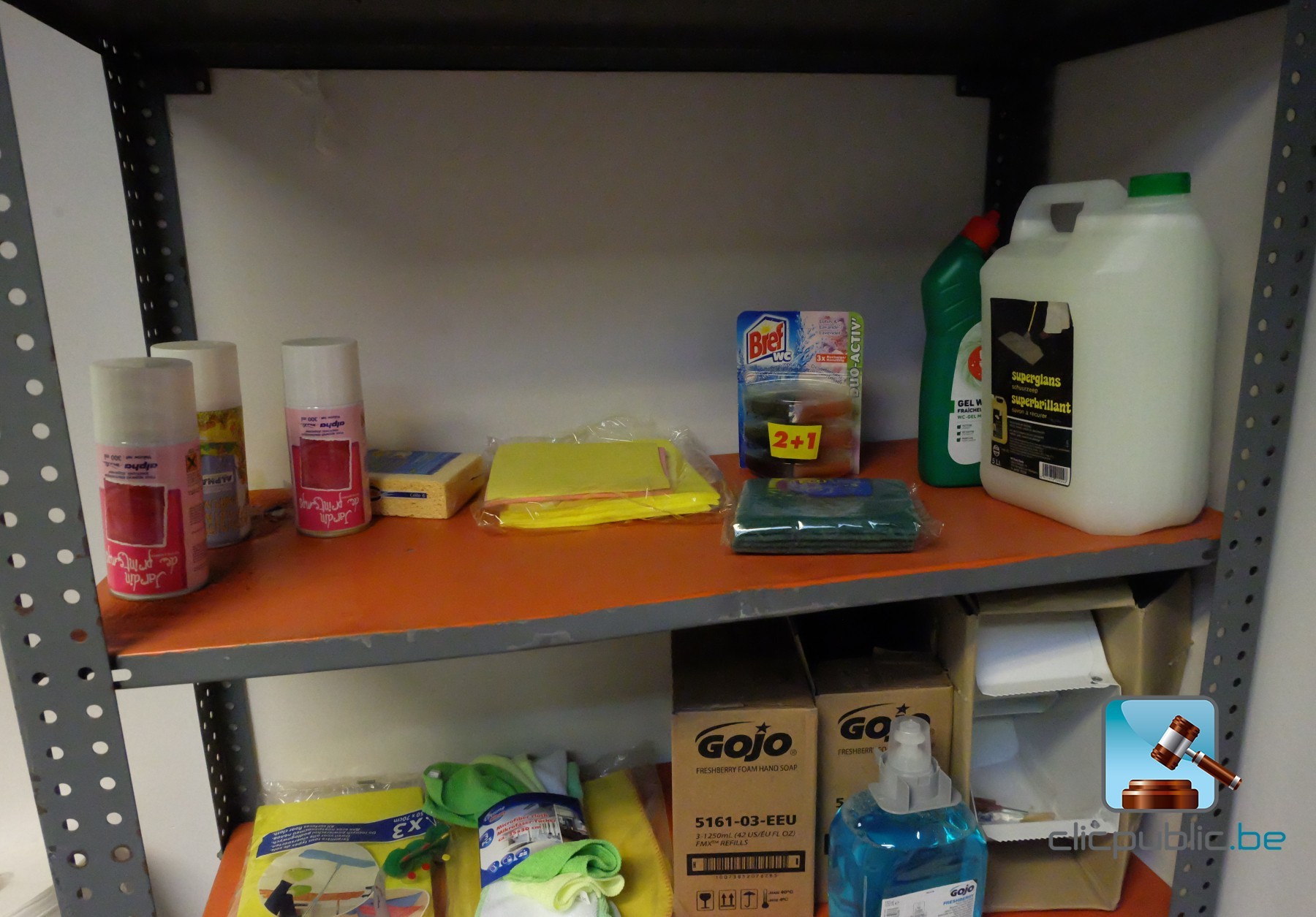 Lot de divers produits d'entretien - Clicpublic.be, les ventes ...