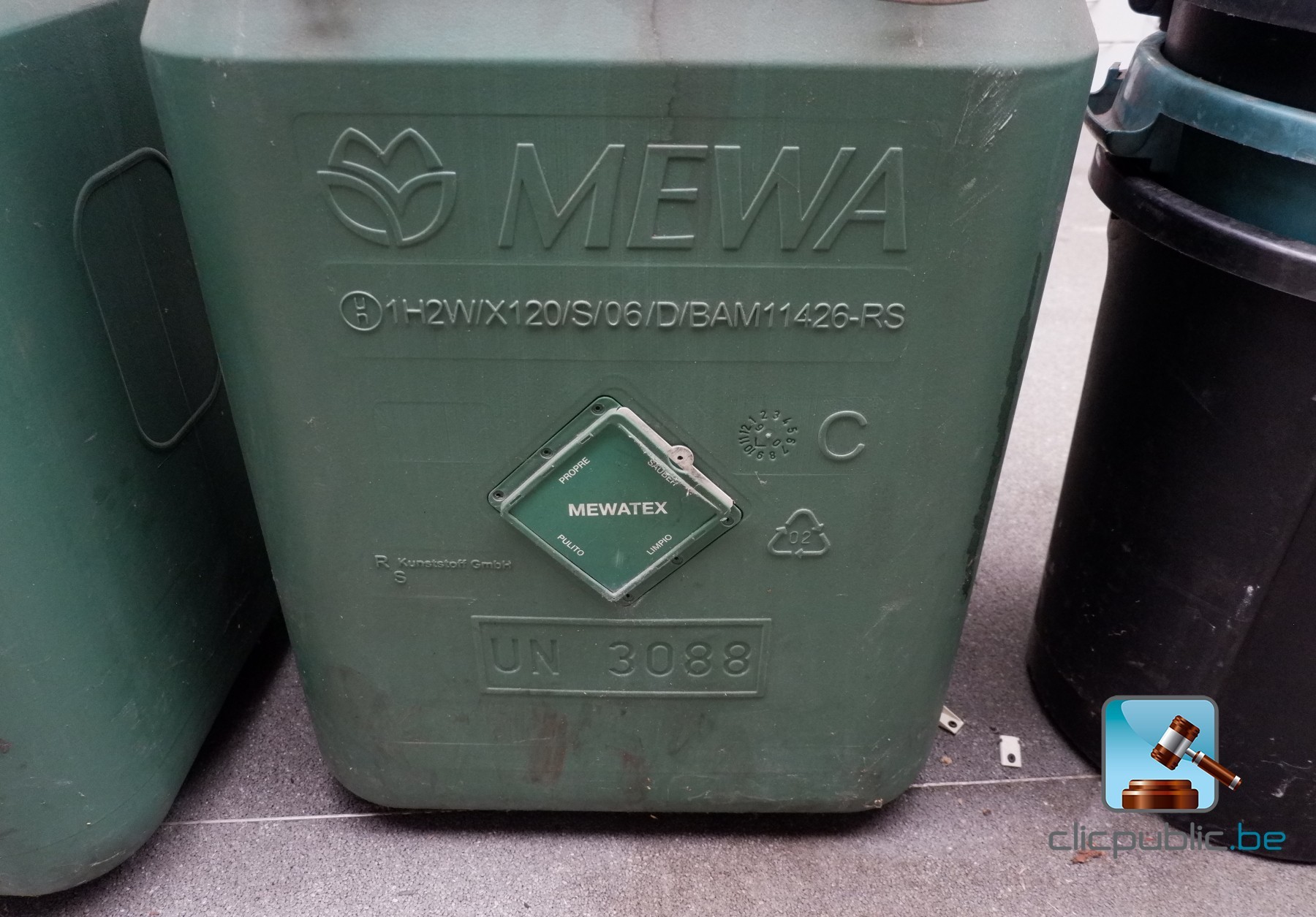 Lot de poubelles - Clicpublic.be, les ventes publiques en 1 clic.