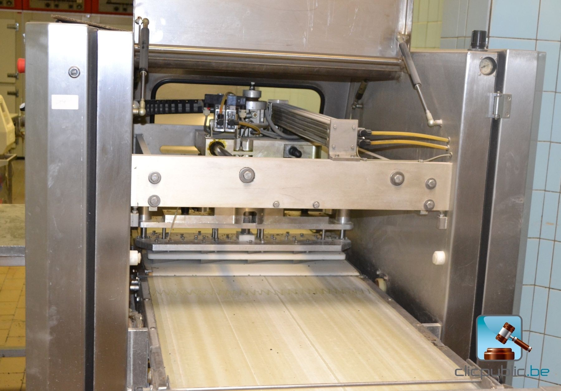 Ligne Couque FRITSCH BCM2000 - Clicpublic.be, les ventes publiques en 1 ...