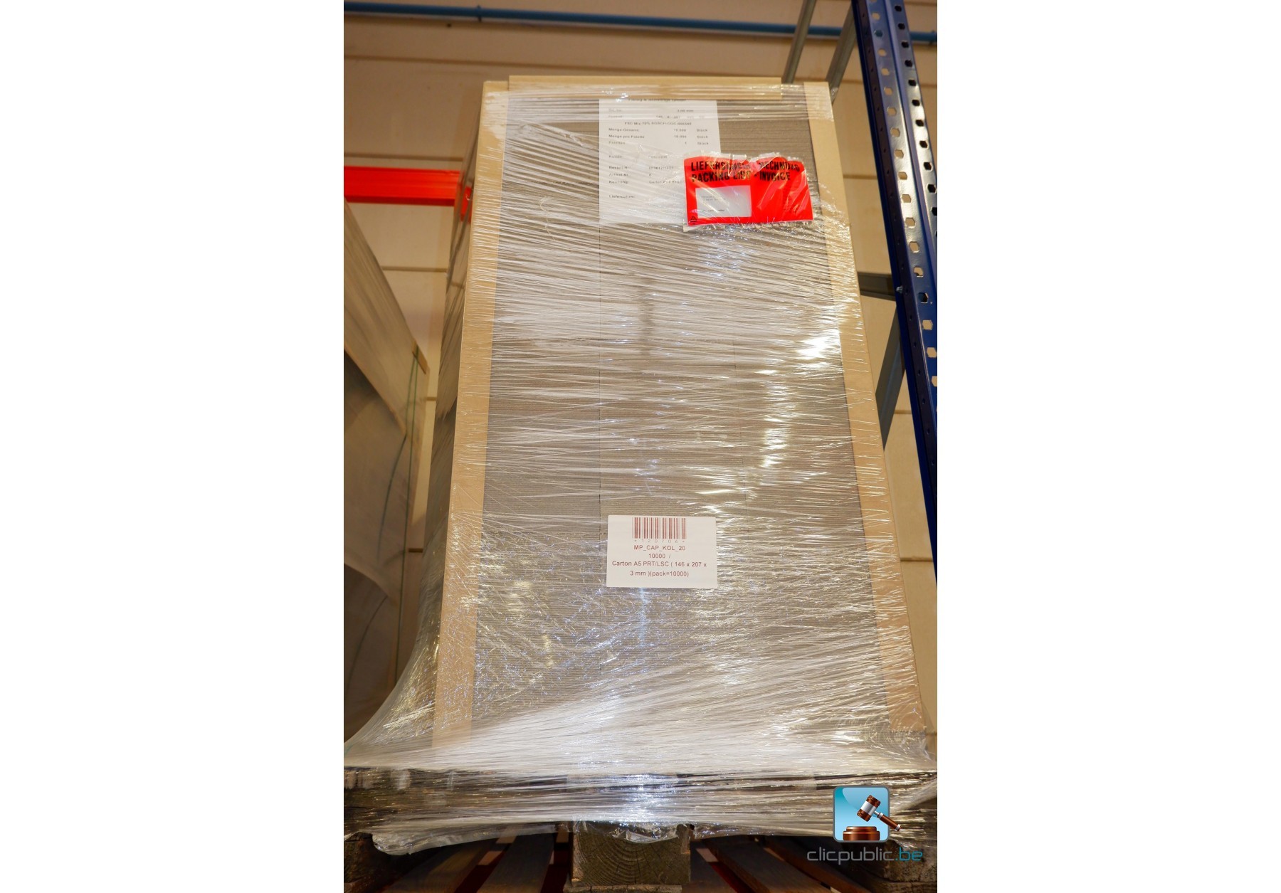 Lot de cartons pliés - Clicpublic.be, les ventes publiques en 1 clic.