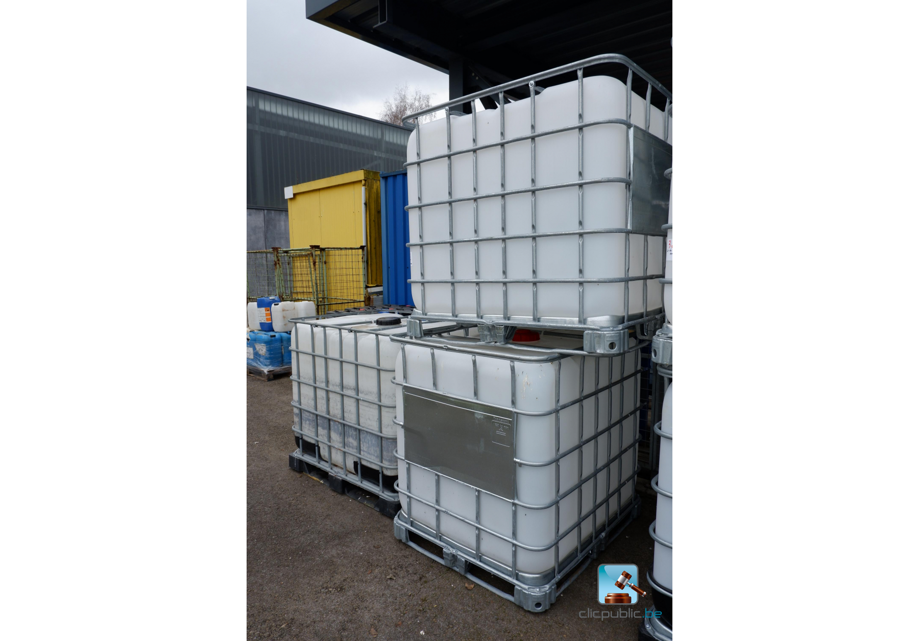 Lot de cubitainers - Clicpublic.be, les ventes publiques en 1 clic.