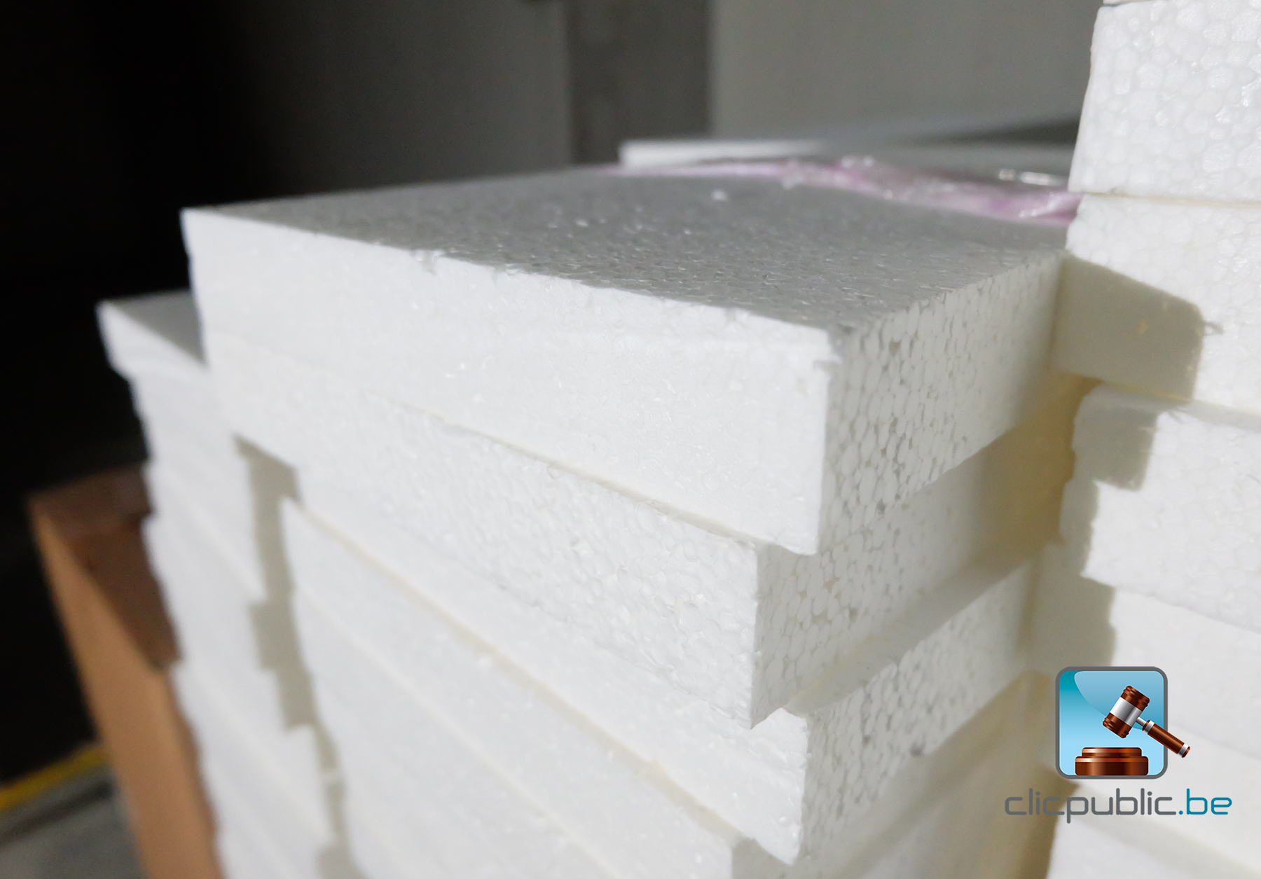 Lot de frigolite - Clicpublic.be, les ventes publiques en 1 clic.