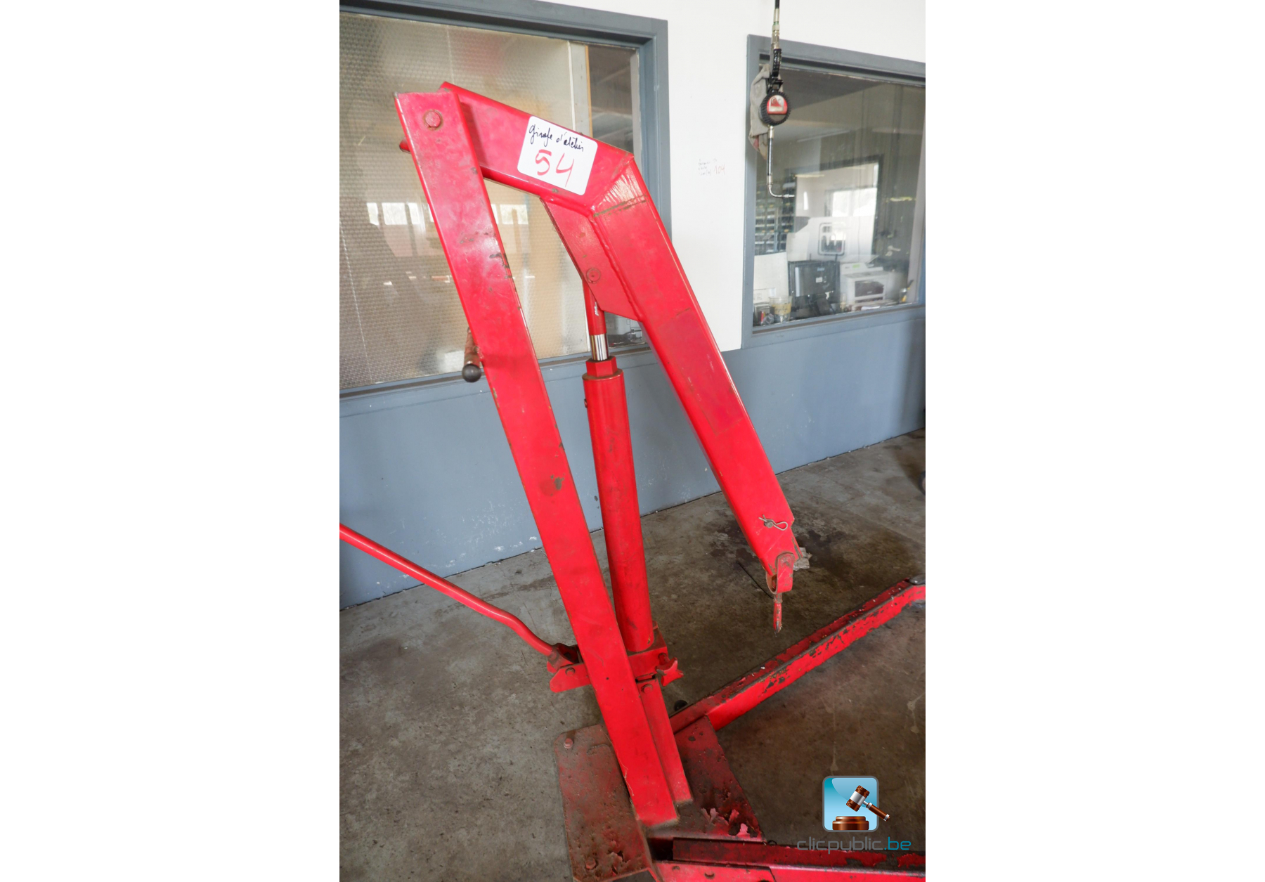 Girafe d'atelier - Clicpublic.be, les ventes publiques en 1 clic.