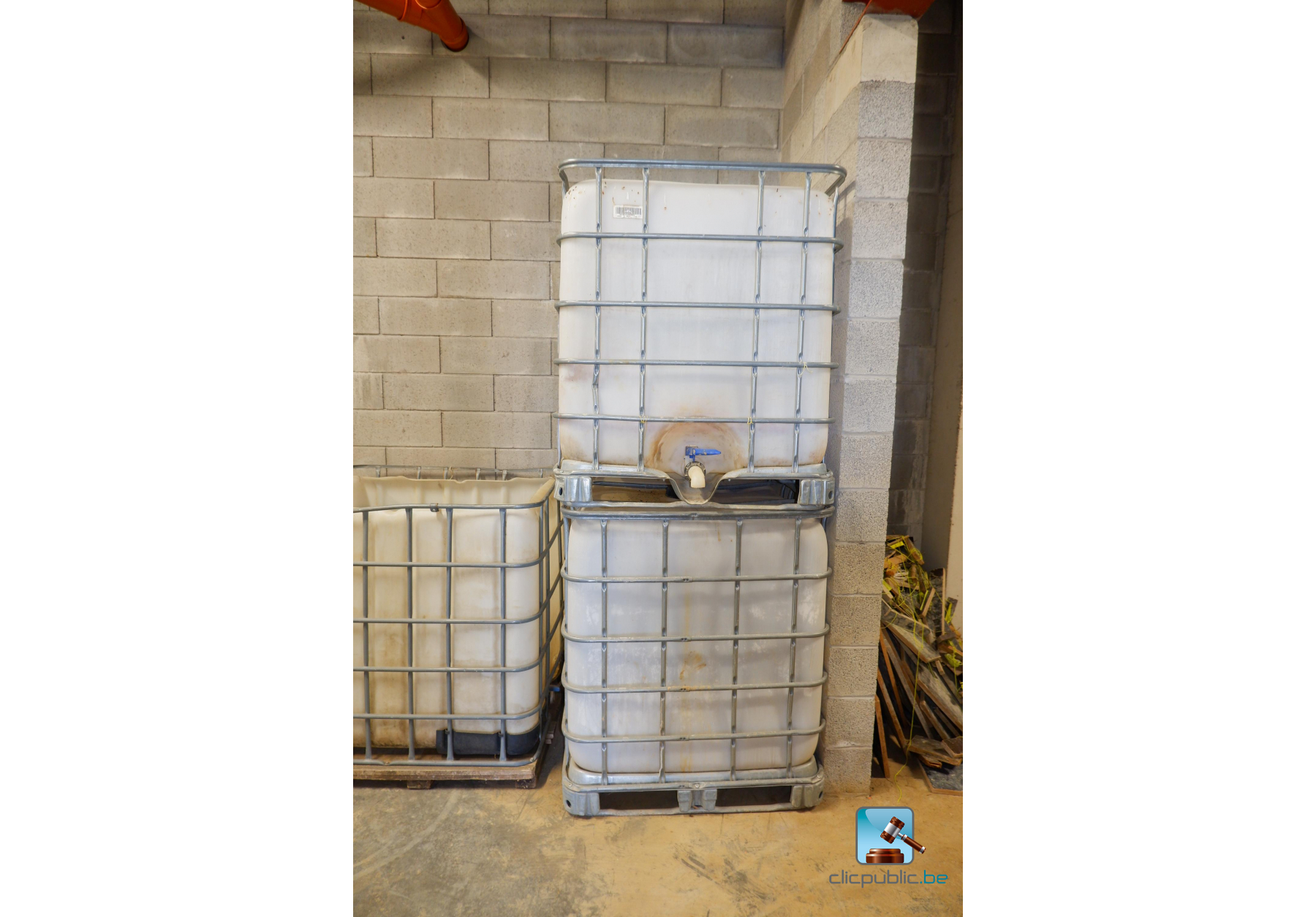 Lot de cubitainers - Clicpublic.be, les ventes publiques en 1 clic.